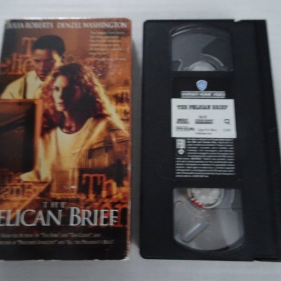 Warner Bros. | Other | The Pelican Brief Vhs Tape 994 With Julia ...